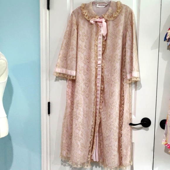 Odette Barsa | Intimates & Sleepwear | Vintage Odette Barsa Peignoir ...